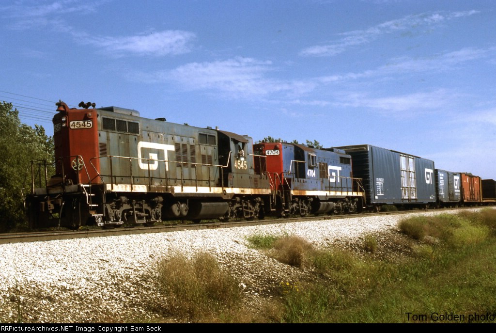 GTW 4545 and 4704